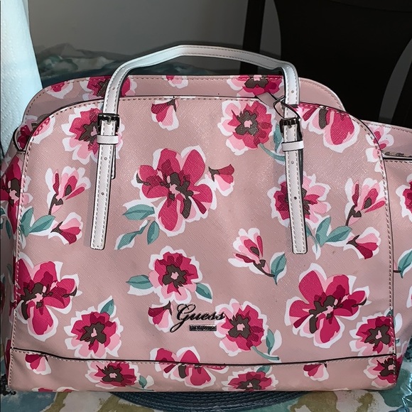 Guess | Bags | Guess Floral Handbag | Poshmark
